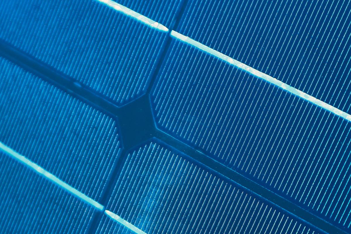 Solar Cells Developed to Operate at Night | Universal Kraft